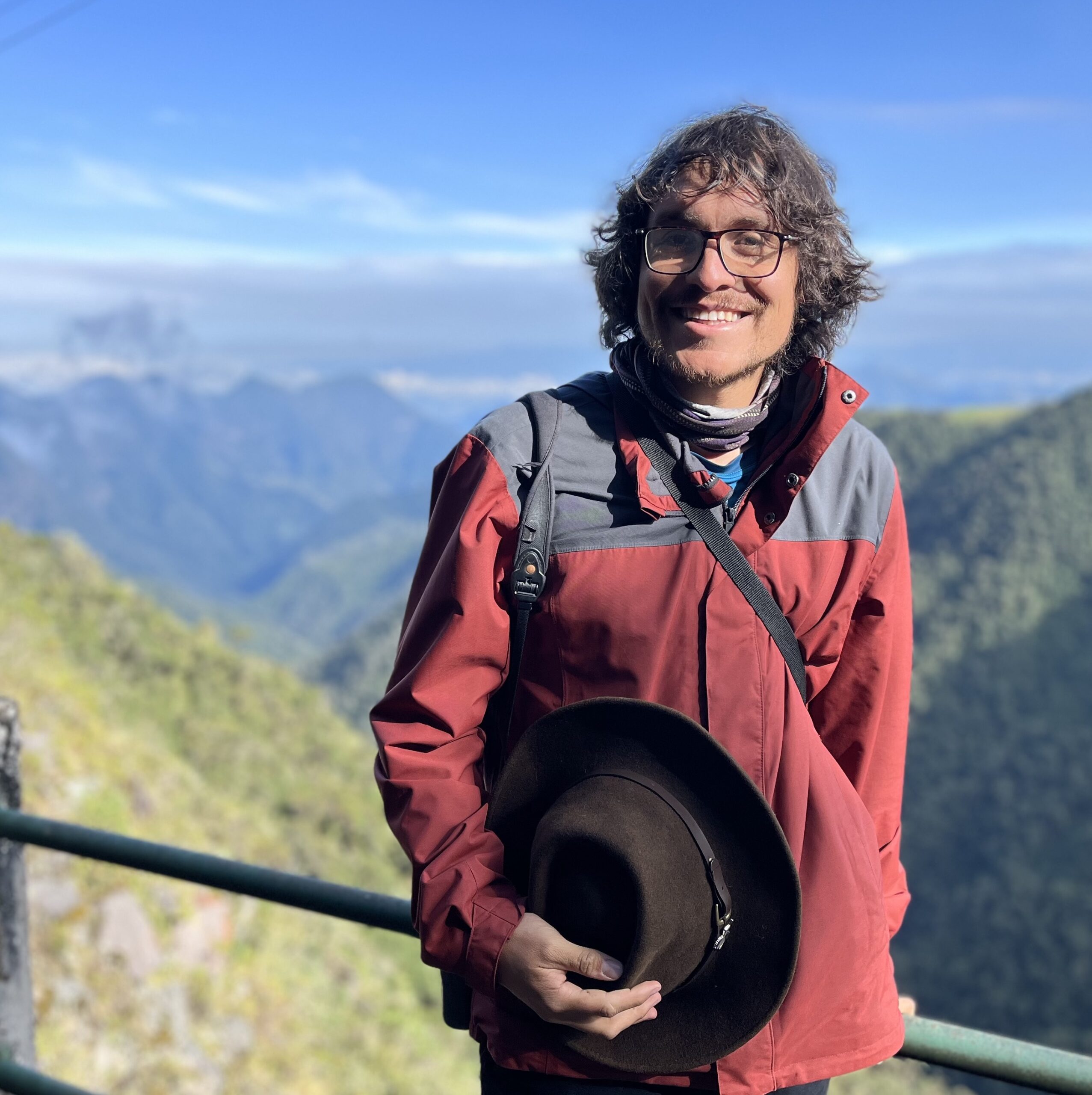 Fernando Medrano, Ph. D. - Birds of the World